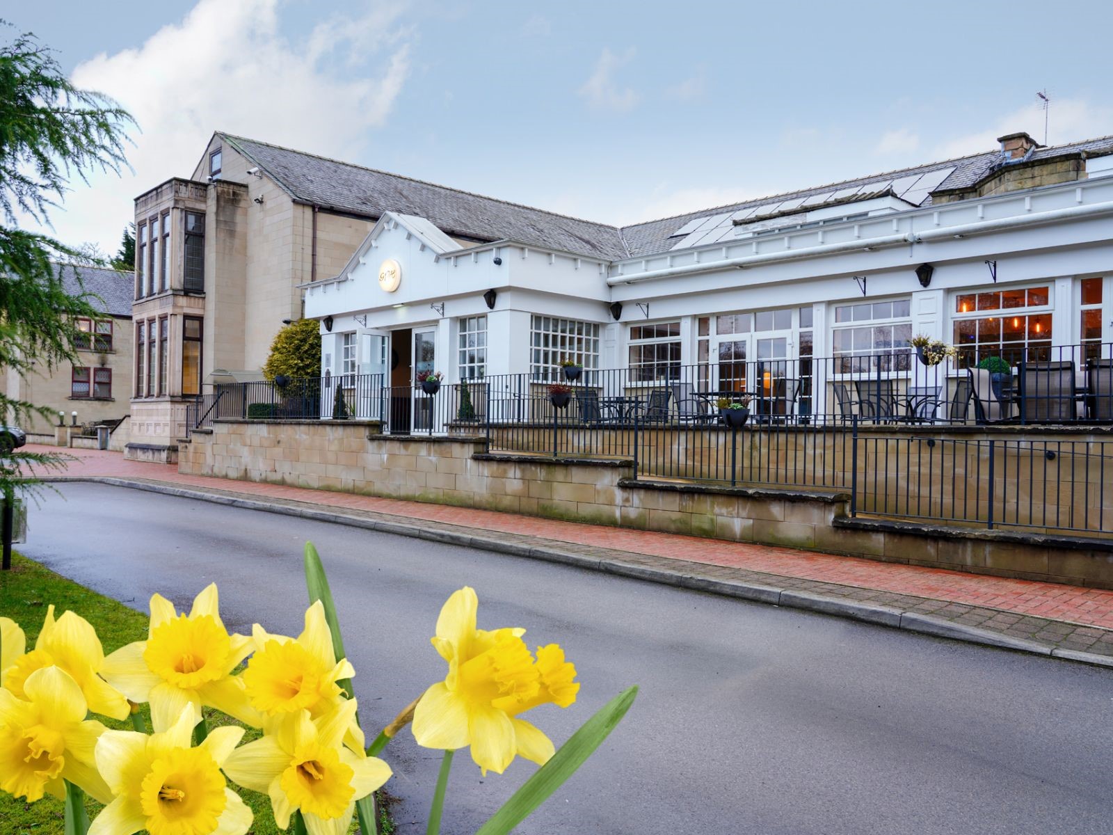 West Yorkshire Easter Hotel Breaks | Gomersal Park